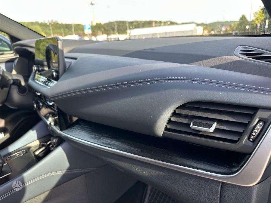 Grey Nissan Qashqai 2022 in Vilnius, with an engine capacity of 1.33 L and mileage of 87 thousand km for 21000 €, photo 26 on AUTOMOTO.COM.LV