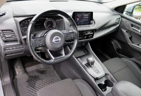 Pelēks Nissan Qashqai 2022 Rīga, ar dzinēja tilpumu 1.30 L un nobraukumu 60 tūkst. km par 19990 €, foto 5 vietnē AUTOMOTO.COM.LV