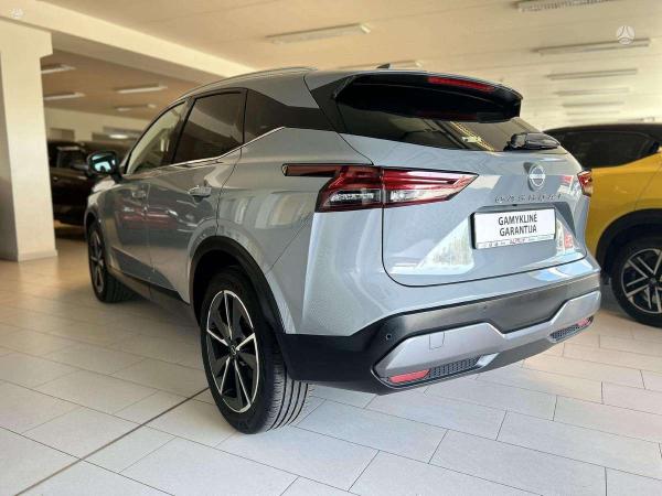 Pelēks Nissan Qashqai 2023 Šauļi, ar dzinēja tilpumu 1.33 L un nobraukumu 46 tūkst. km par 26000 €, foto 4 vietnē AUTOMOTO.COM.LV