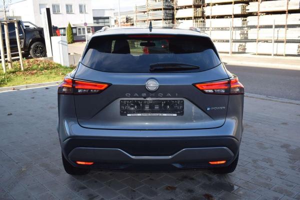 Grey Nissan Qashqai 2023 in Kaunas, with an engine capacity of 1.50 L and mileage of 50 thousand km for 28529 €, photo 7 on AUTOMOTO.COM.LV