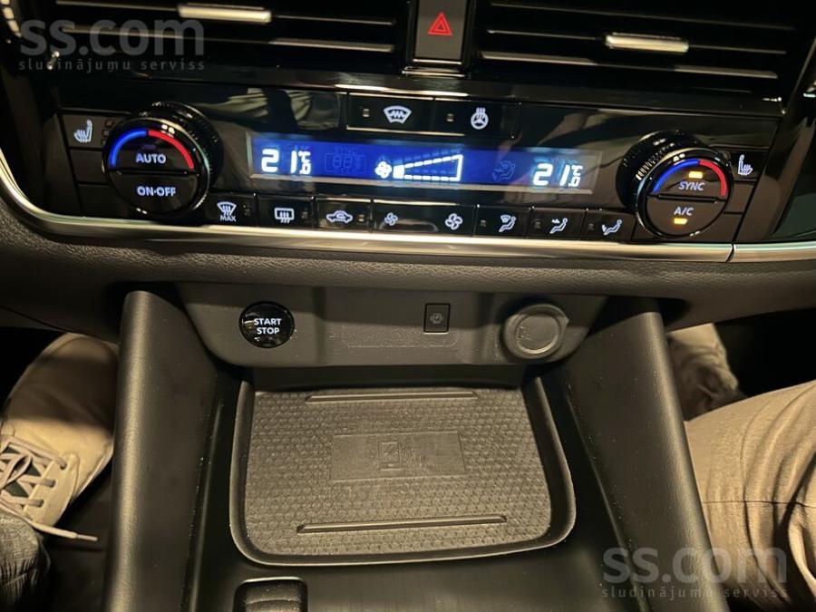 Pelēks Nissan Qashqai 2023 Rīga, ar dzinēja tilpumu 1.50 L un nobraukumu 32 tūkst. km par 31500 €, foto 15 vietnē AUTOMOTO.COM.LV