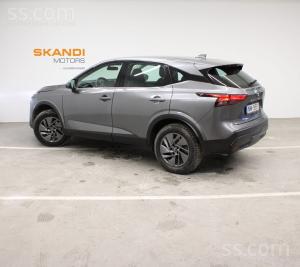 Grey Nissan Qashqai 2023 in Riga, with an engine capacity of 1.30 L and mileage of 74 thousand km for 20990 €, photo 6 on AUTOMOTO.COM.LV