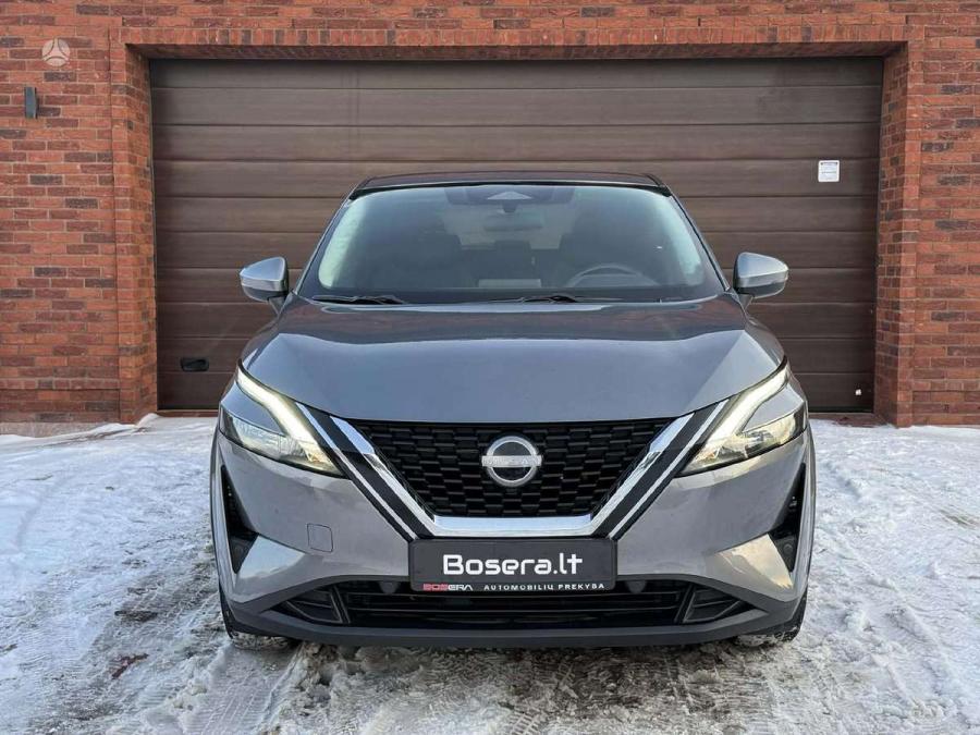 Grey Nissan Qashqai 2023 in Siauliai, with an engine capacity of 1.33 L and mileage of 188 thousand km for 15990 €, photo 2 on AUTOMOTO.COM.LV