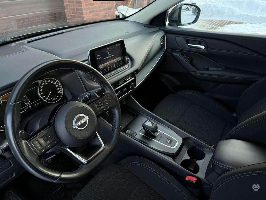Grey Nissan Qashqai 2023 in Siauliai, with an engine capacity of 1.33 L and mileage of 188 thousand km for 15990 €, photo 13 on AUTOMOTO.COM.LV