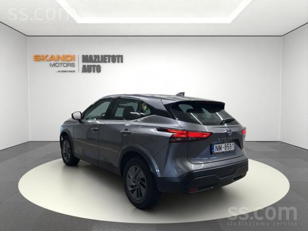 Серый Ниссан Кашкай 2023 в Рига, объемом двигателя 1.30 л и пробегом 74 тыс. км за 20490 €, фото 4 на AUTOMOTO.COM.LV