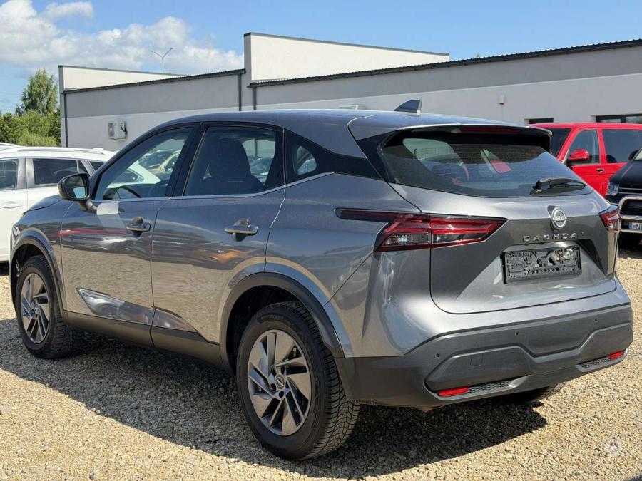 Pelēks Nissan Qashqai 2023 Šauļi, ar dzinēja tilpumu 1.33 L un nobraukumu 106 tūkst. km par 20300 €, foto 9 vietnē AUTOMOTO.COM.LV