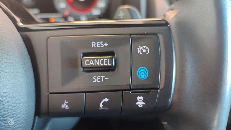 Grey Nissan Qashqai 2023 in Siauliai, with an engine capacity of 1.33 L and mileage of 58 thousand km for 24500 €, photo 15 on AUTOMOTO.COM.LV