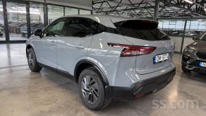 Pelēks Nissan Qashqai 2023 Rīga, ar dzinēja tilpumu 1.30 L un nobraukumu 134 tūkst. km par 16900 €, foto 4 vietnē AUTOMOTO.COM.LV