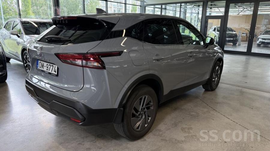 Pelēks Nissan Qashqai 2023 Rīga, ar dzinēja tilpumu 1.30 L un nobraukumu 134 tūkst. km par 16900 €, foto 5 vietnē AUTOMOTO.COM.LV