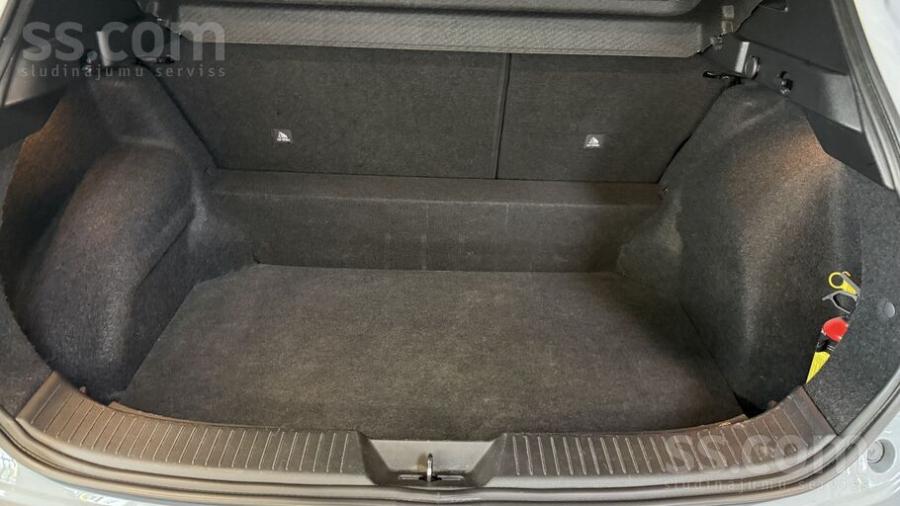Pelēks Nissan Qashqai 2023 Rīga, ar dzinēja tilpumu 1.30 L un nobraukumu 134 tūkst. km par 16900 €, foto 14 vietnē AUTOMOTO.COM.LV