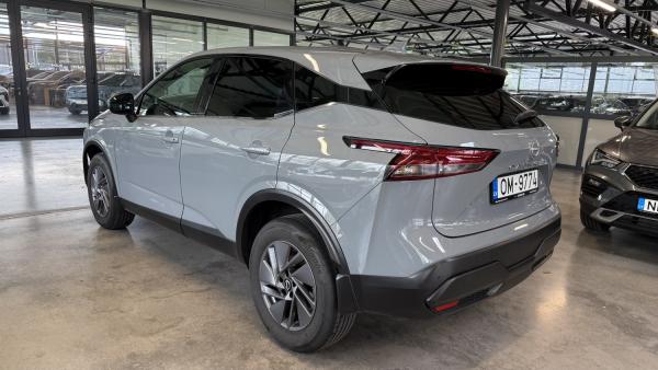 Pelēks Nissan Qashqai 2023 Rīga, ar dzinēja tilpumu 1.30 L un nobraukumu 134 tūkst. km par 1690000 €, foto 2 vietnē AUTOMOTO.COM.LV