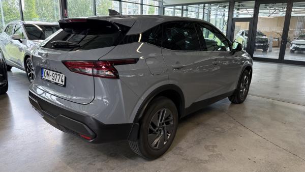 Pelēks Nissan Qashqai 2023 Rīga, ar dzinēja tilpumu 1.30 L un nobraukumu 134 tūkst. km par 1690000 €, foto 3 vietnē AUTOMOTO.COM.LV