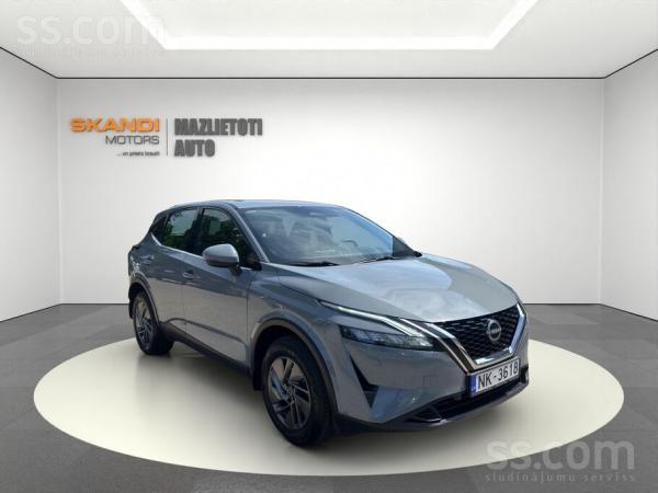 Grey Nissan Qashqai 2023 in Riga, with an engine capacity of 1.30 L and mileage of 32 thousand km for 21290 €, photo 8 on AUTOMOTO.COM.LV