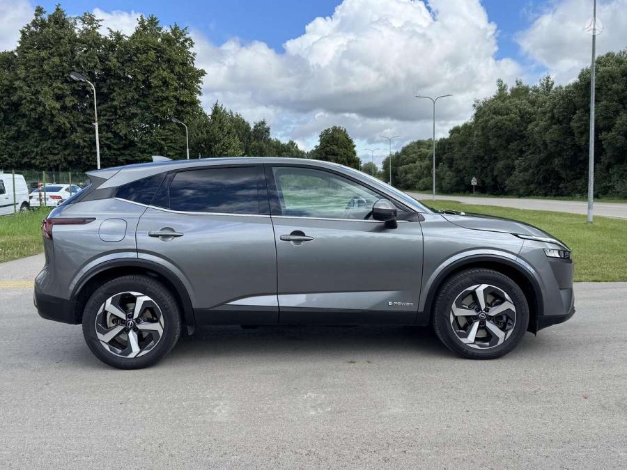 Pelēks Nissan Qashqai 2023 Tauragė, ar dzinēja tilpumu 1.50 L un nobraukumu 159 tūkst. km par 17500 €, foto 7 vietnē AUTOMOTO.COM.LV