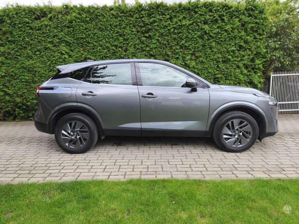 Pelēks Nissan Qashqai 2023 Kalvarija, ar dzinēja tilpumu 1.33 L un nobraukumu 115 tūkst. km par 16750 €, foto 6 vietnē AUTOMOTO.COM.LV