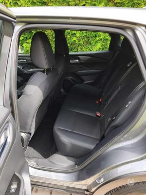 Pelēks Nissan Qashqai 2023 Kalvarija, ar dzinēja tilpumu 1.33 L un nobraukumu 115 tūkst. km par 16750 €, foto 15 vietnē AUTOMOTO.COM.LV