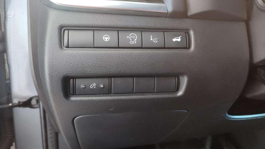 Grey Nissan Qashqai 2023 in Siauliai, with an engine capacity of 1.33 L and mileage of 58 thousand km for 24500 €, photo 17 on AUTOMOTO.COM.LV