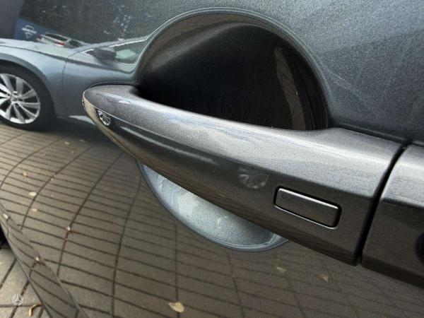 Pelēks Nissan Qashqai 2023 Kauņa, ar dzinēja tilpumu 1.33 L un nobraukumu 206 tūkst. km par 17200 €, foto 5 vietnē AUTOMOTO.COM.LV