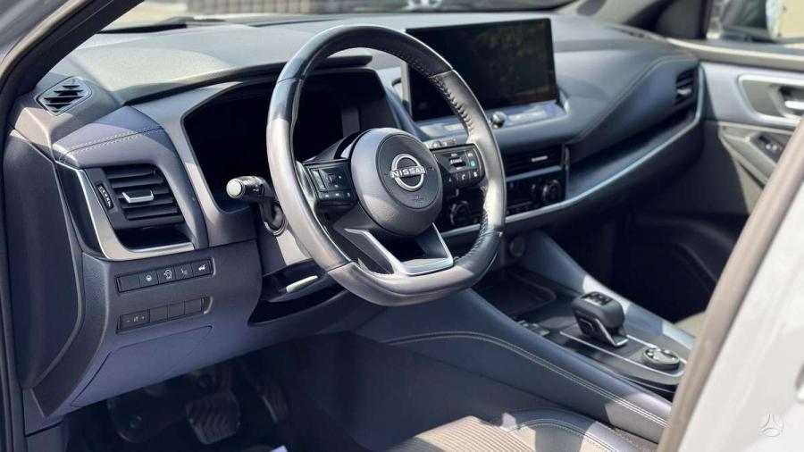 Grey Nissan Qashqai 2023 in Telschi, with an engine capacity of 1.33 L and mileage of 112 thousand km for 22300 €, photo 13 on AUTOMOTO.COM.LV