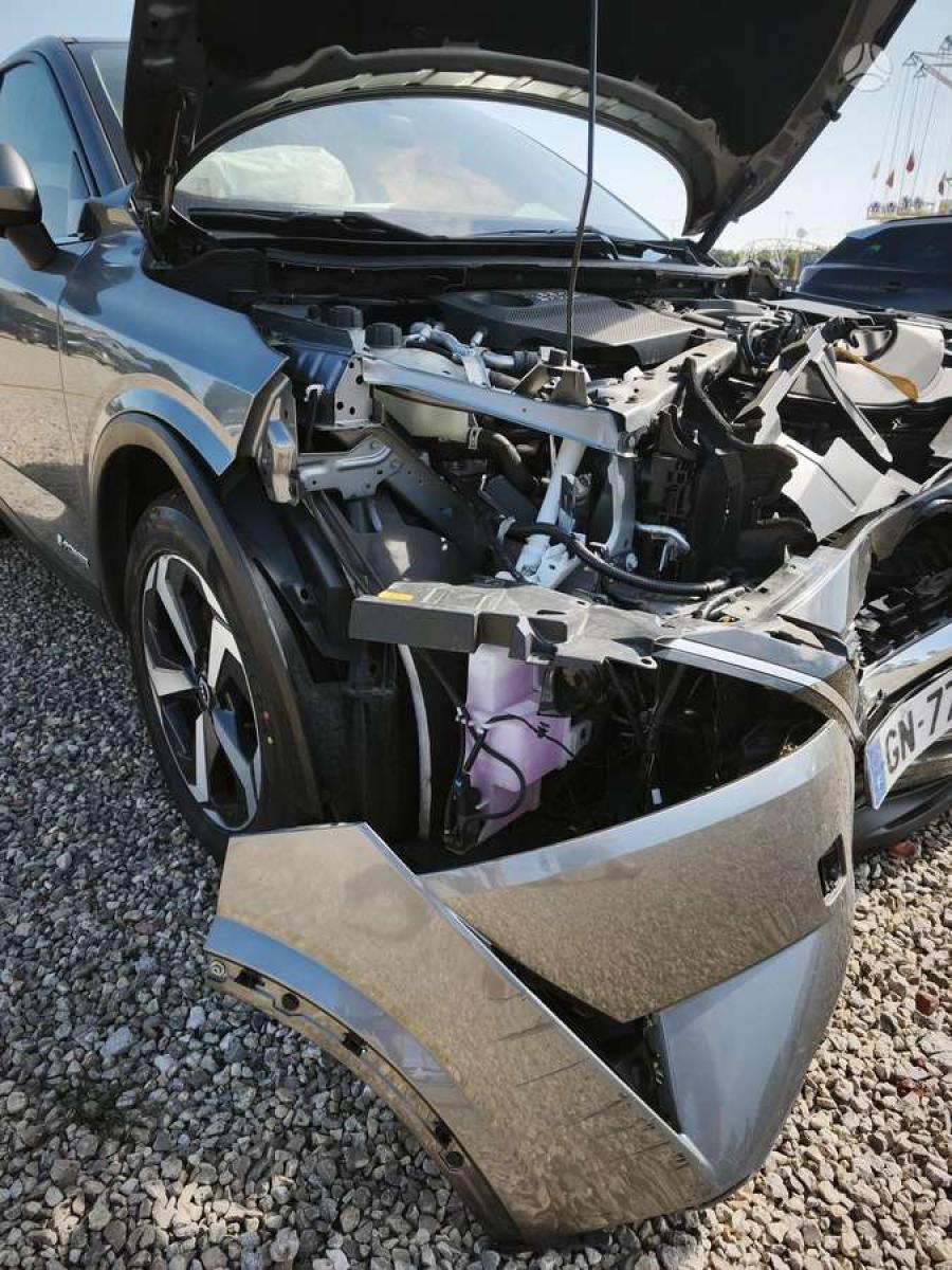 Pelēks Nissan Qashqai 2023 Tauragė, ar dzinēja tilpumu 1.50 L un nobraukumu 46 tūkst. km par 9900 €, foto 3 vietnē AUTOMOTO.COM.LV