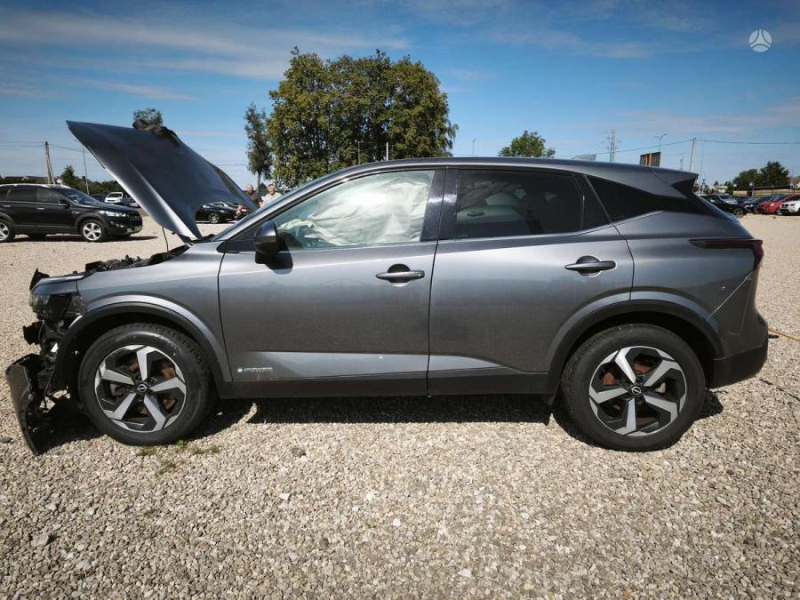 Pelēks Nissan Qashqai 2023 Tauragė, ar dzinēja tilpumu 1.50 L un nobraukumu 46 tūkst. km par 9900 €, foto 9 vietnē AUTOMOTO.COM.LV