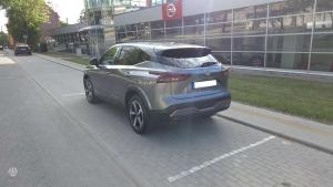 Grey Nissan Qashqai 2023 in Klaipeda, with an engine capacity of 1.33 L and mileage of 88 thousand km for 21700 €, photo 3 on AUTOMOTO.COM.LV