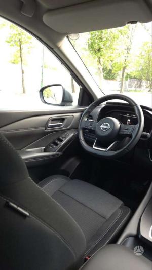 Grey Nissan Qashqai 2023 in Klaipeda, with an engine capacity of 1.33 L and mileage of 88 thousand km for 21700 €, photo 7 on AUTOMOTO.COM.LV