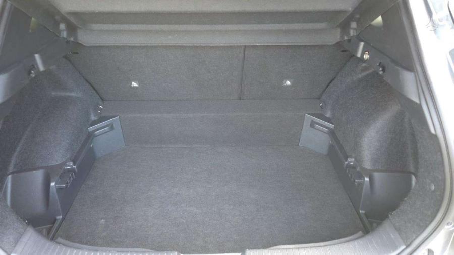 Grey Nissan Qashqai 2023 in Klaipeda, with an engine capacity of 1.33 L and mileage of 88 thousand km for 21700 €, photo 12 on AUTOMOTO.COM.LV