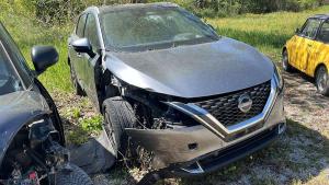 Pelēks Nissan Qashqai 2023 Kauņa, ar dzinēja tilpumu 1.30 L un nobraukumu 13 tūkst. km par 10700 €, foto 3 vietnē AUTOMOTO.COM.LV