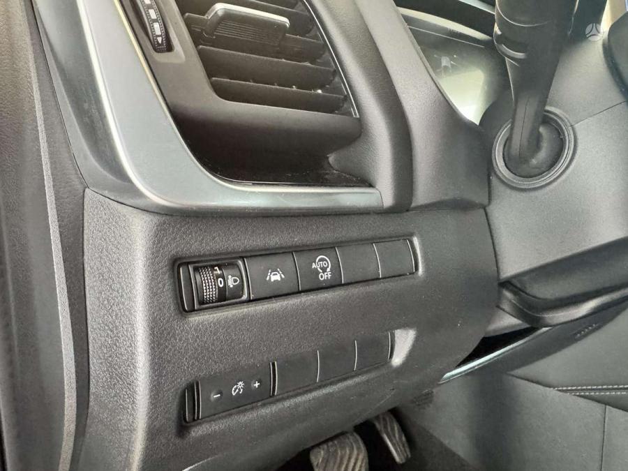 Grey Nissan Qashqai 2023 in Siauliai, with an engine capacity of 1.33 L and mileage of 92 thousand km for 22400 €, photo 7 on AUTOMOTO.COM.LV