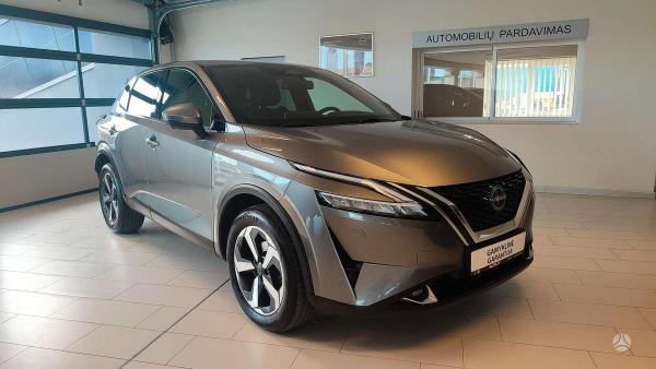 Grey Nissan Qashqai 2023 in Siauliai, with an engine capacity of 1.33 L and mileage of 59 thousand km for 23350 €, photo 1 on AUTOMOTO.COM.LV