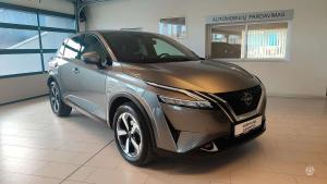 Pelēks Nissan Qashqai 2023 Šauļi, ar dzinēja tilpumu 1.33 L un nobraukumu 59 tūkst. km par 23350 €, foto  vietnē AUTOMOTO.COM.LV