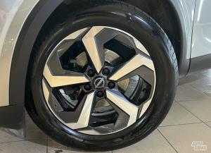 Grey Nissan Qashqai 2023 in Avizieniai, with an engine capacity of 1.30 L and mileage of 60 thousand km for 21500 €, photo 5 on AUTOMOTO.COM.LV