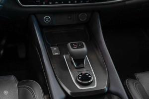 Pelēks Nissan Qashqai 2023 Viļņa, ar dzinēja tilpumu 1.30 L un nobraukumu 67 tūkst. km par 23900 €, foto 20 vietnē AUTOMOTO.COM.LV