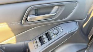 Pelēks Nissan Qashqai 2023 Šauļi, ar dzinēja tilpumu 1.48 L un nobraukumu 42 tūkst. km par 18750 €, foto 22 vietnē AUTOMOTO.COM.LV