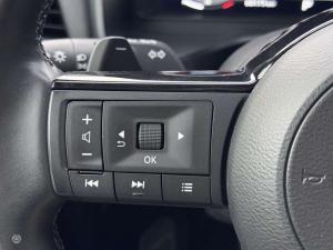 Pelēks Nissan Qashqai 2023 Viļņa, ar dzinēja tilpumu 1.30 L un nobraukumu 60 tūkst. km par 21500 €, foto 30 vietnē AUTOMOTO.COM.LV