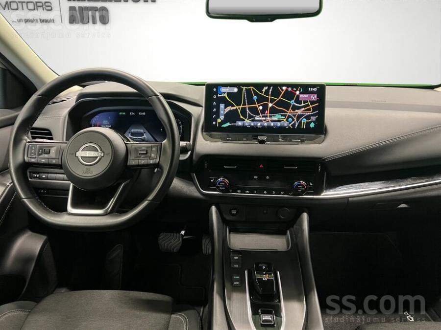 Grey Nissan Qashqai 2023 in Riga, with an engine capacity of 1.50 L and mileage of 39 thousand km for 25990 €, photo 16 on AUTOMOTO.COM.LV