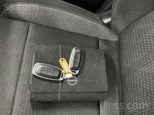 Grey Nissan Qashqai 2023 in Riga, with an engine capacity of 1.50 L and mileage of 39 thousand km for 25990 €, photo 23 on AUTOMOTO.COM.LV