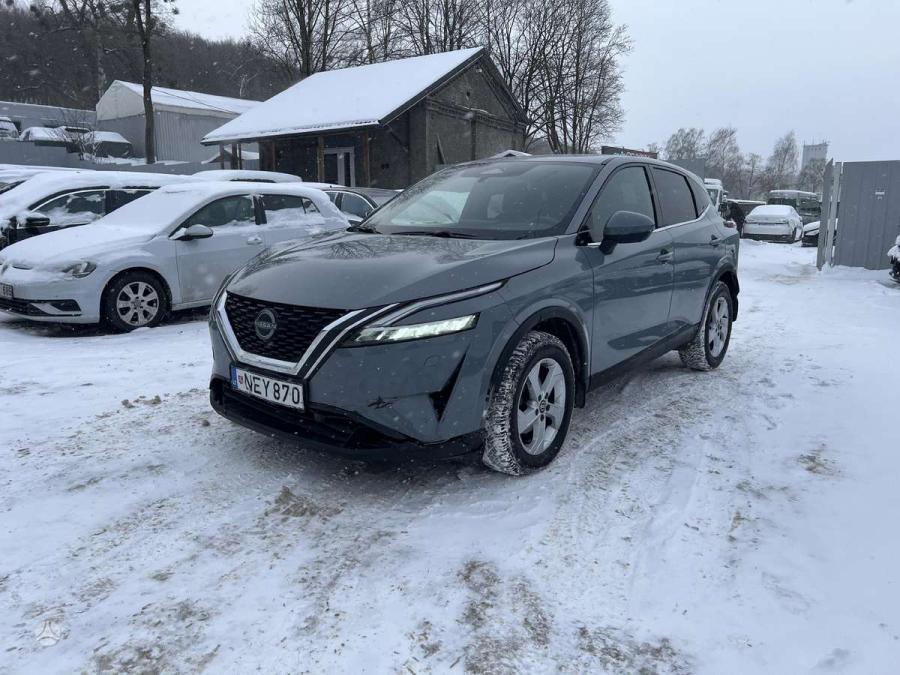 Pelēks Nissan Qashqai 2024 Kauņa, ar dzinēja tilpumu 1.33 L un nobraukumu 18 tūkst. km par 17900 €, foto 2 vietnē AUTOMOTO.COM.LV