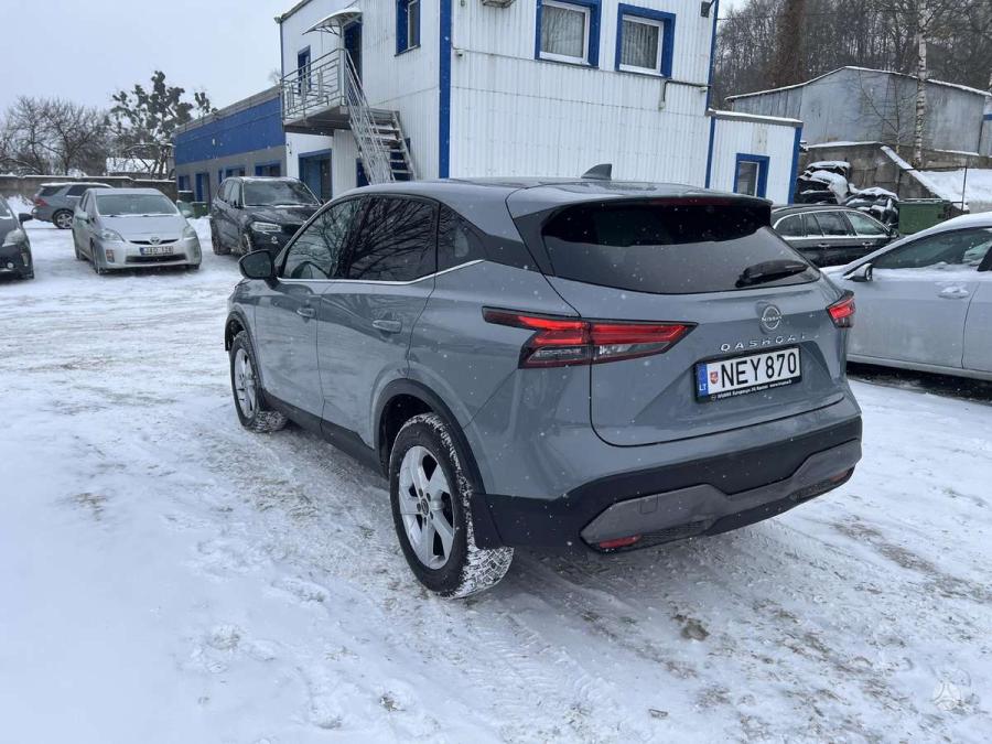 Pelēks Nissan Qashqai 2024 Kauņa, ar dzinēja tilpumu 1.33 L un nobraukumu 18 tūkst. km par 17900 €, foto 3 vietnē AUTOMOTO.COM.LV