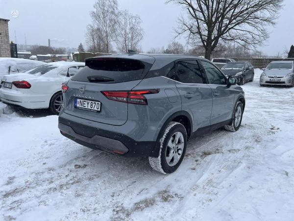 Pelēks Nissan Qashqai 2024 Kauņa, ar dzinēja tilpumu 1.33 L un nobraukumu 18 tūkst. km par 17900 €, foto 4 vietnē AUTOMOTO.COM.LV