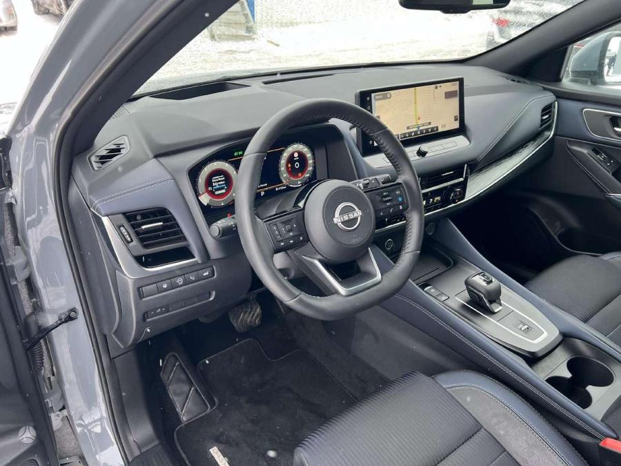 Pelēks Nissan Qashqai 2024 Kauņa, ar dzinēja tilpumu 1.33 L un nobraukumu 18 tūkst. km par 17900 €, foto 18 vietnē AUTOMOTO.COM.LV