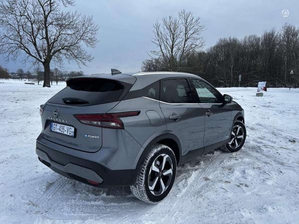Pelēks Nissan Qashqai 2024 Kauņa, ar dzinēja tilpumu 1.50 L un nobraukumu 83 tūkst. km par 21500 €, foto 5 vietnē AUTOMOTO.COM.LV