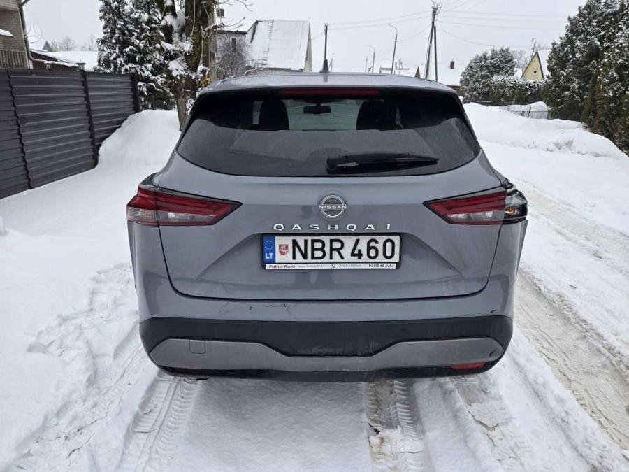 Pelēks Nissan Qashqai 2024 Šauļi, ar dzinēja tilpumu 1.30 L un nobraukumu 48 tūkst. km par 14990 €, foto 3 vietnē AUTOMOTO.COM.LV