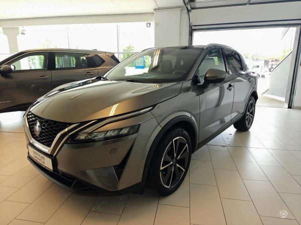 Grey Nissan Qashqai 2024 in Siauliai, with an engine capacity of 1.33 L and mileage of 61 thousand km for 24200 €, photo 4 on AUTOMOTO.COM.LV