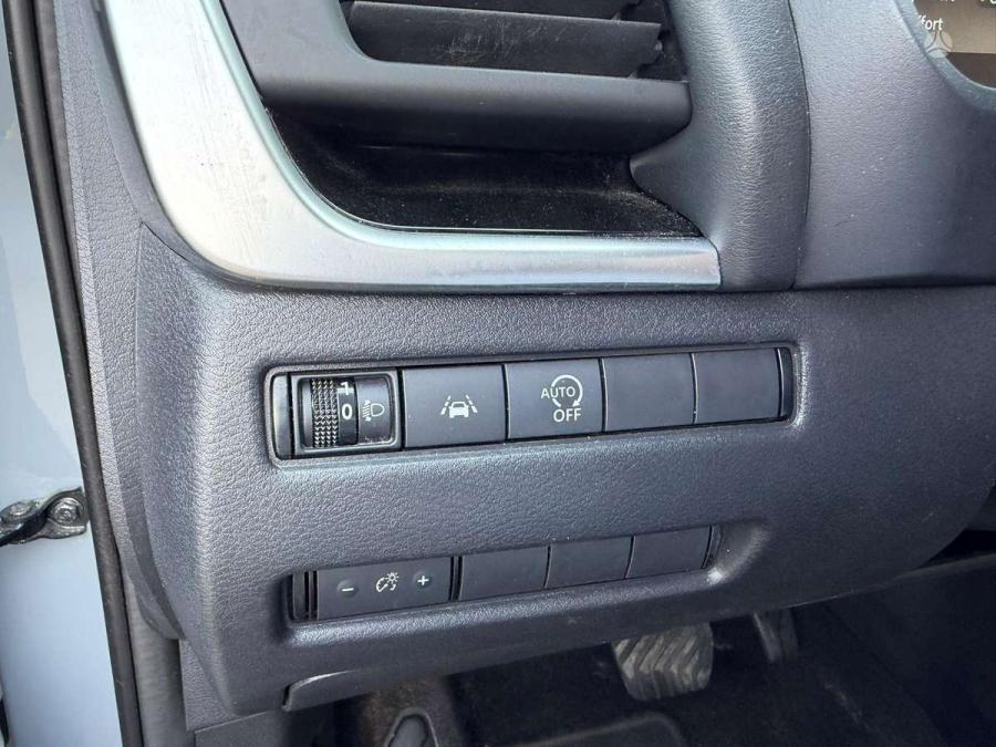 Pelēks Nissan Qashqai 2024 Kauņa, ar dzinēja tilpumu 1.33 L un nobraukumu 66 tūkst. km par 13900 €, foto 39 vietnē AUTOMOTO.COM.LV