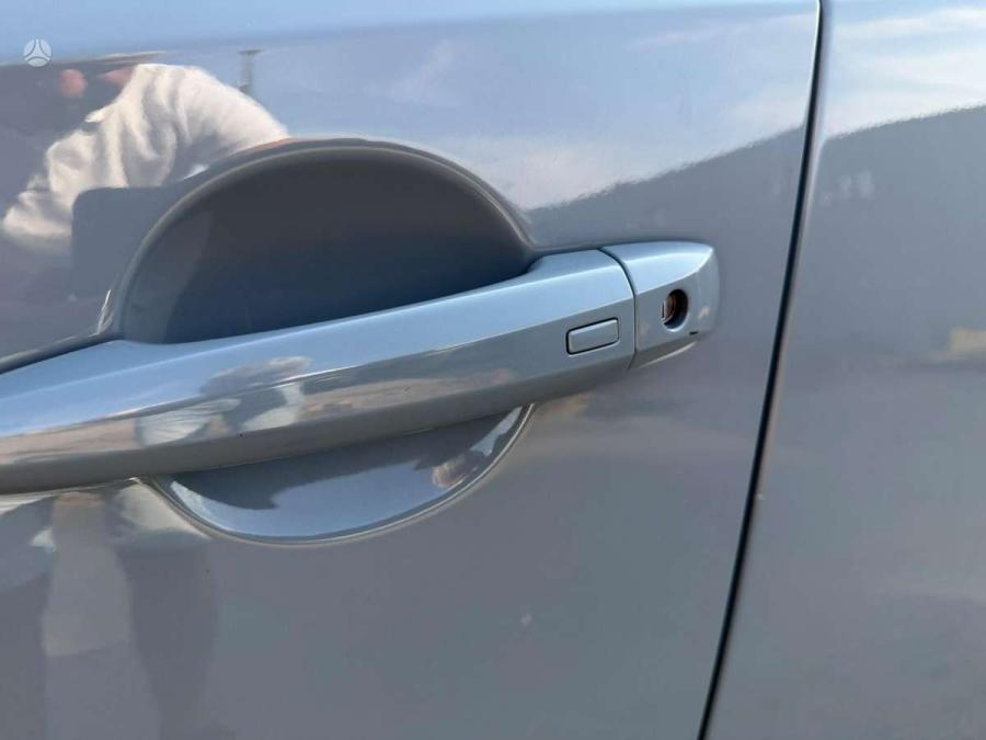 Pelēks Nissan Qashqai 2024 Kauņa, ar dzinēja tilpumu 1.33 L un nobraukumu 66 tūkst. km par 13900 €, foto 41 vietnē AUTOMOTO.COM.LV