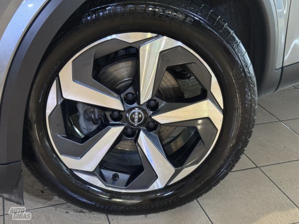 Pelēks Nissan Qashqai 2024 Avižieniai, ar dzinēja tilpumu 1.30 L un nobraukumu 72 tūkst. km par 23500 €, foto 4 vietnē AUTOMOTO.COM.LV