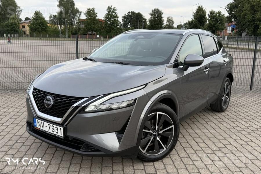 Grey Nissan Qashqai 2024 in Jelgava, with an engine capacity of 1.30 L and mileage of 0 thousand km for 23250 €, photo 3 on AUTOMOTO.COM.LV