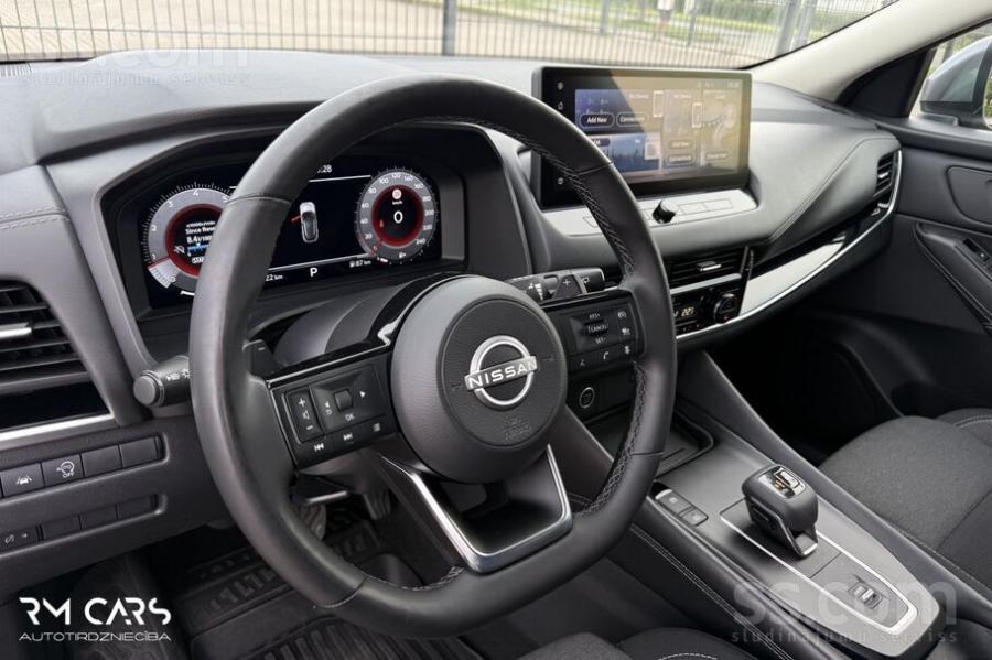 Grey Nissan Qashqai 2024 in Jelgava, with an engine capacity of 1.30 L and mileage of 0 thousand km for 23250 €, photo 11 on AUTOMOTO.COM.LV
